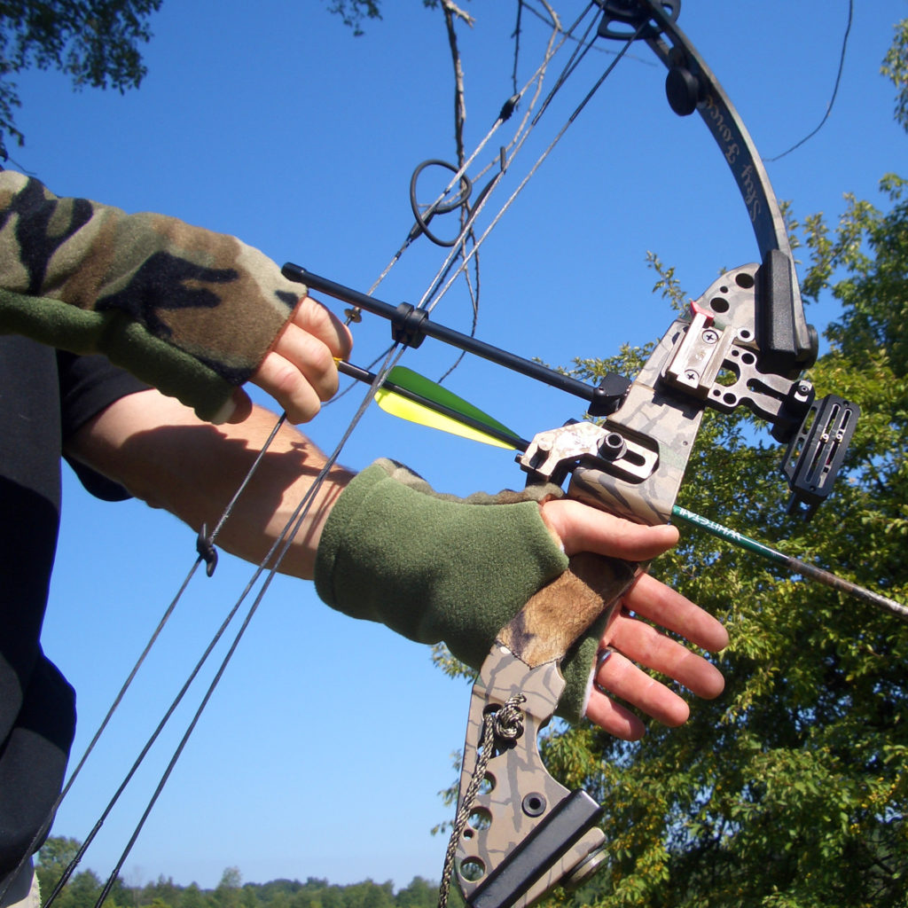 Hunting Gloves Fingerless Gloves REVERSIBLE Camo Seasons